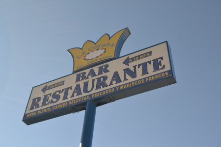 La Corona a 10 metres – Escriptures exposades en Biar